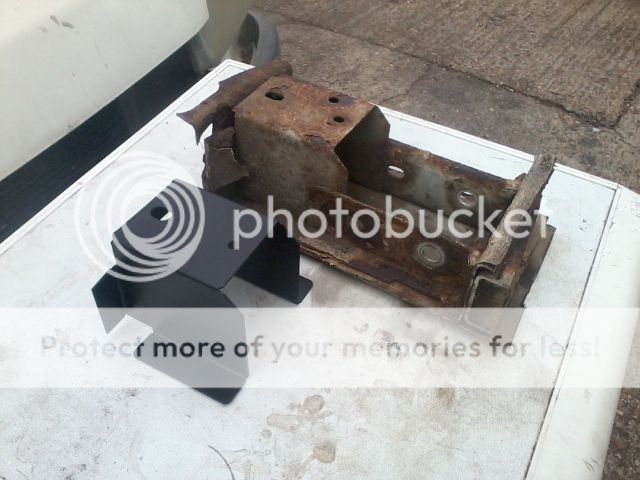 Ford Transit Forum • View topic - Mk6-7 FWD rear spring hangers